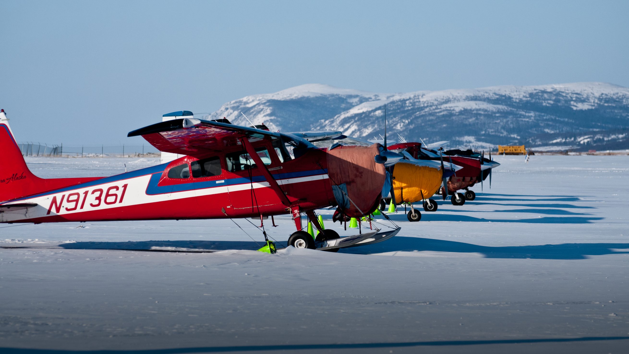 Flying Wild Alaska - Discovery UK