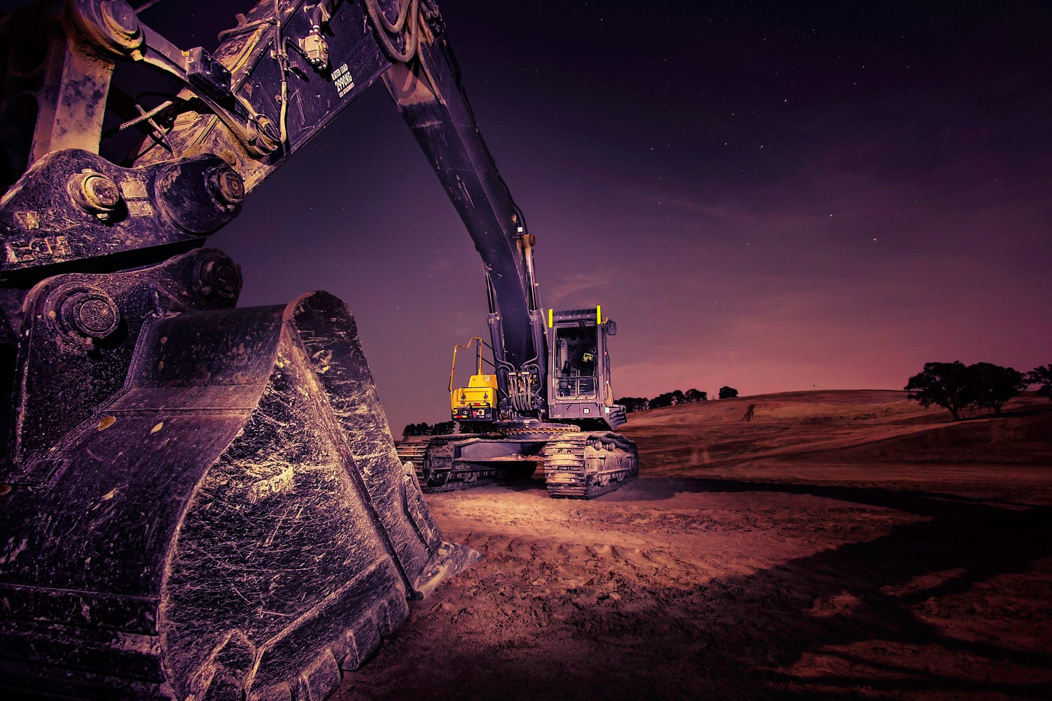 Giant Excavator Wallpaper