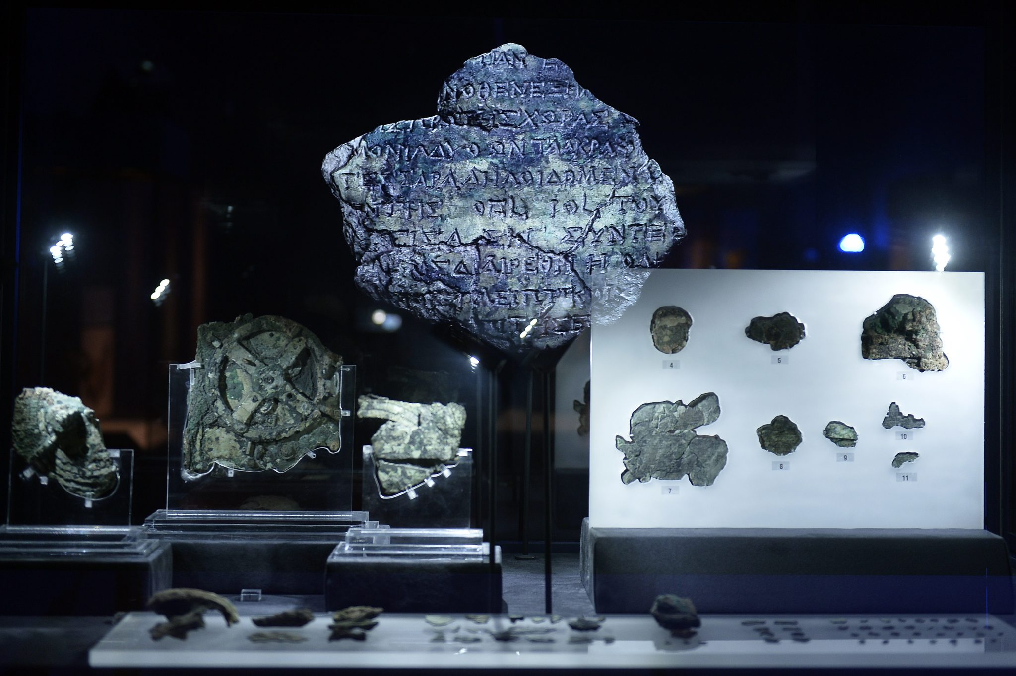The Antikythera Mechanism: Did the Ancient Greeks Really Invent ...