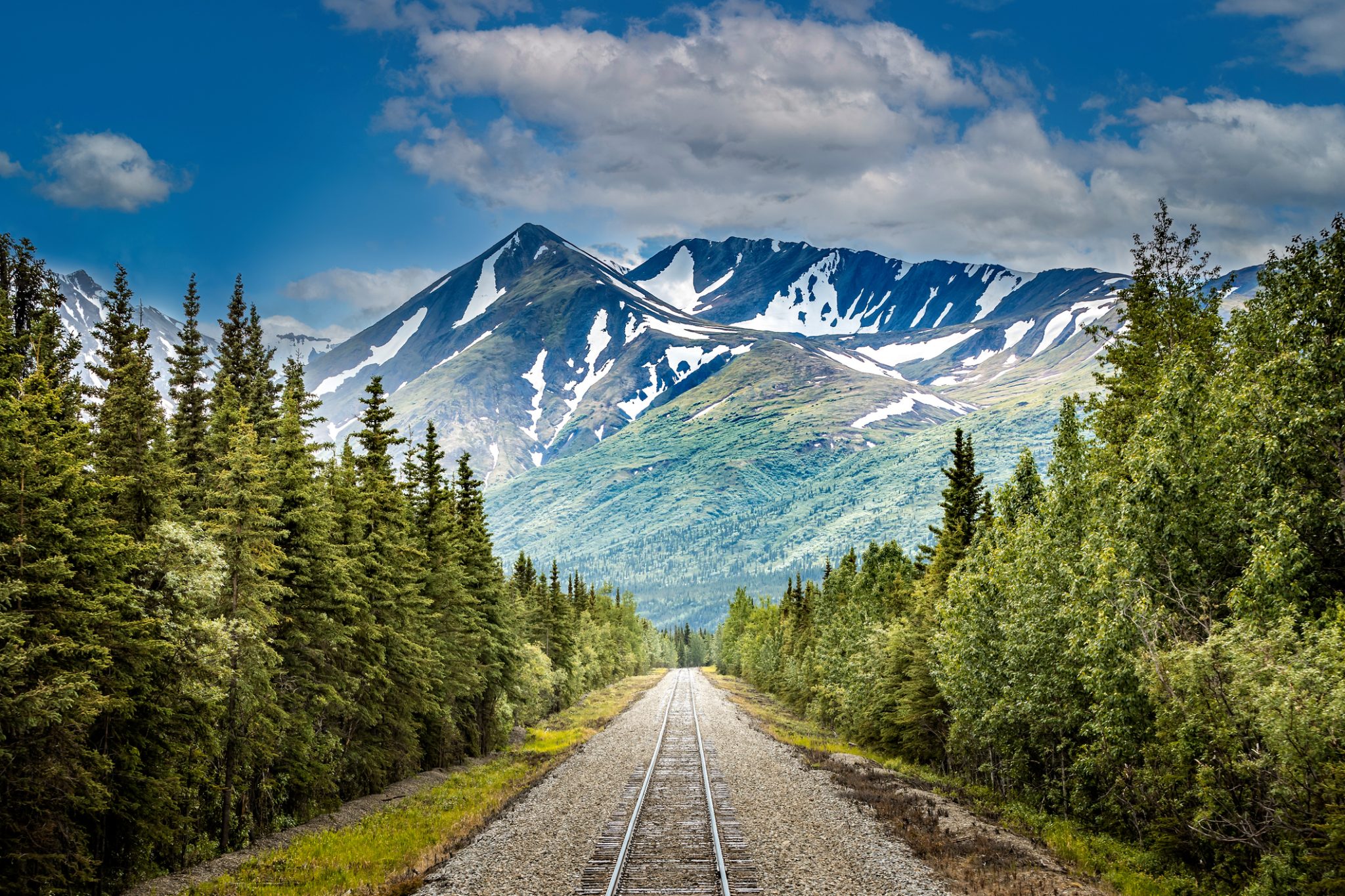 The Best Mountain Railways for Scenic Journeys - Discovery UK